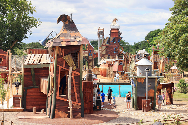 Hobbledown Heath London – Adventure Park & Animals | Picniq